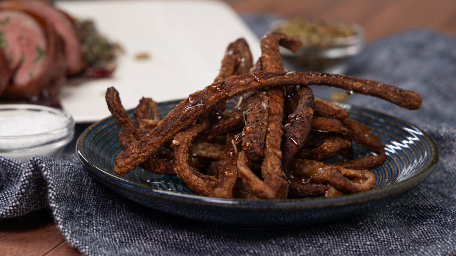 Duck Skin Cracklings - Gusto TV