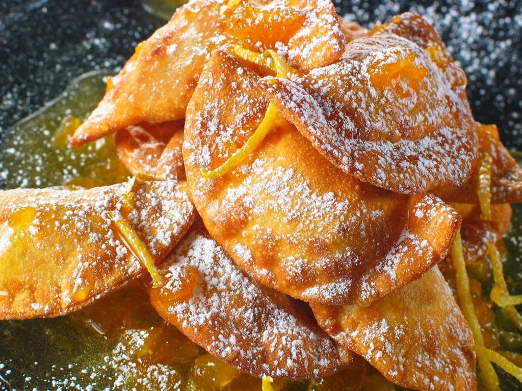 Crispy Apricot Ravioli - Gusto TV
