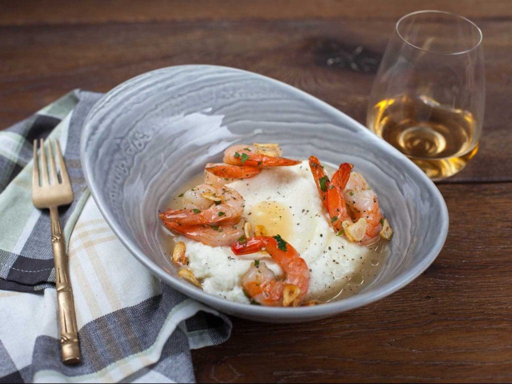 White Polenta with Shrimp - Gusto TV