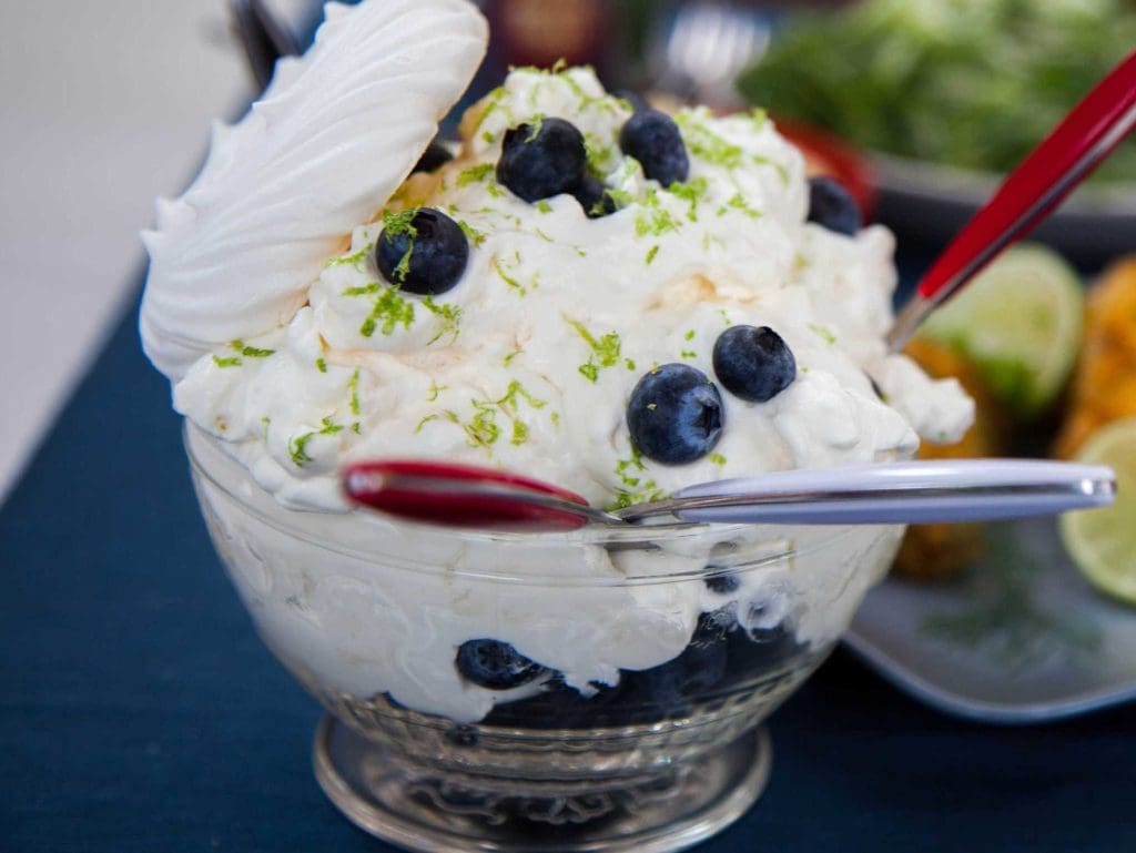 Broken Pavlova - Gusto TV