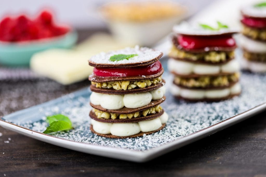 Chocolate Raspberry Crêpe Lasagna - Gusto TV