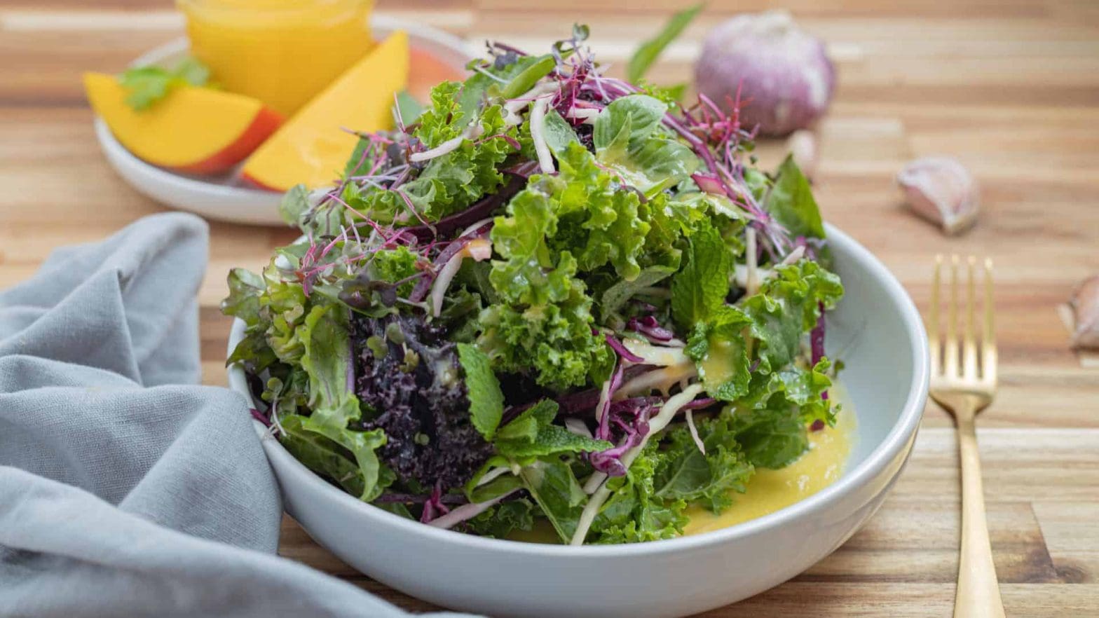 Ultimate Leafy Salad - Gusto TV